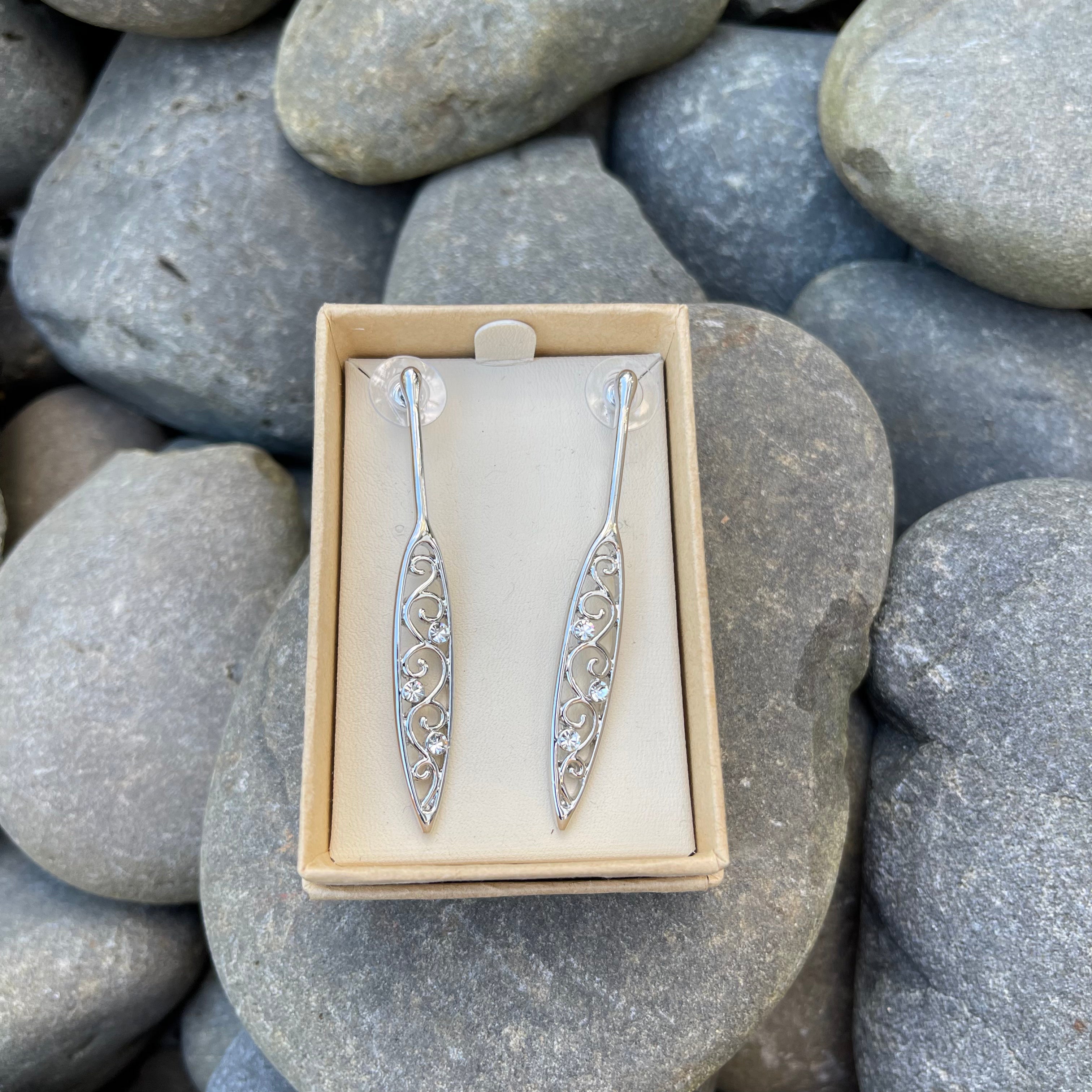 Silver Hoe Earrings – Tarati Design
