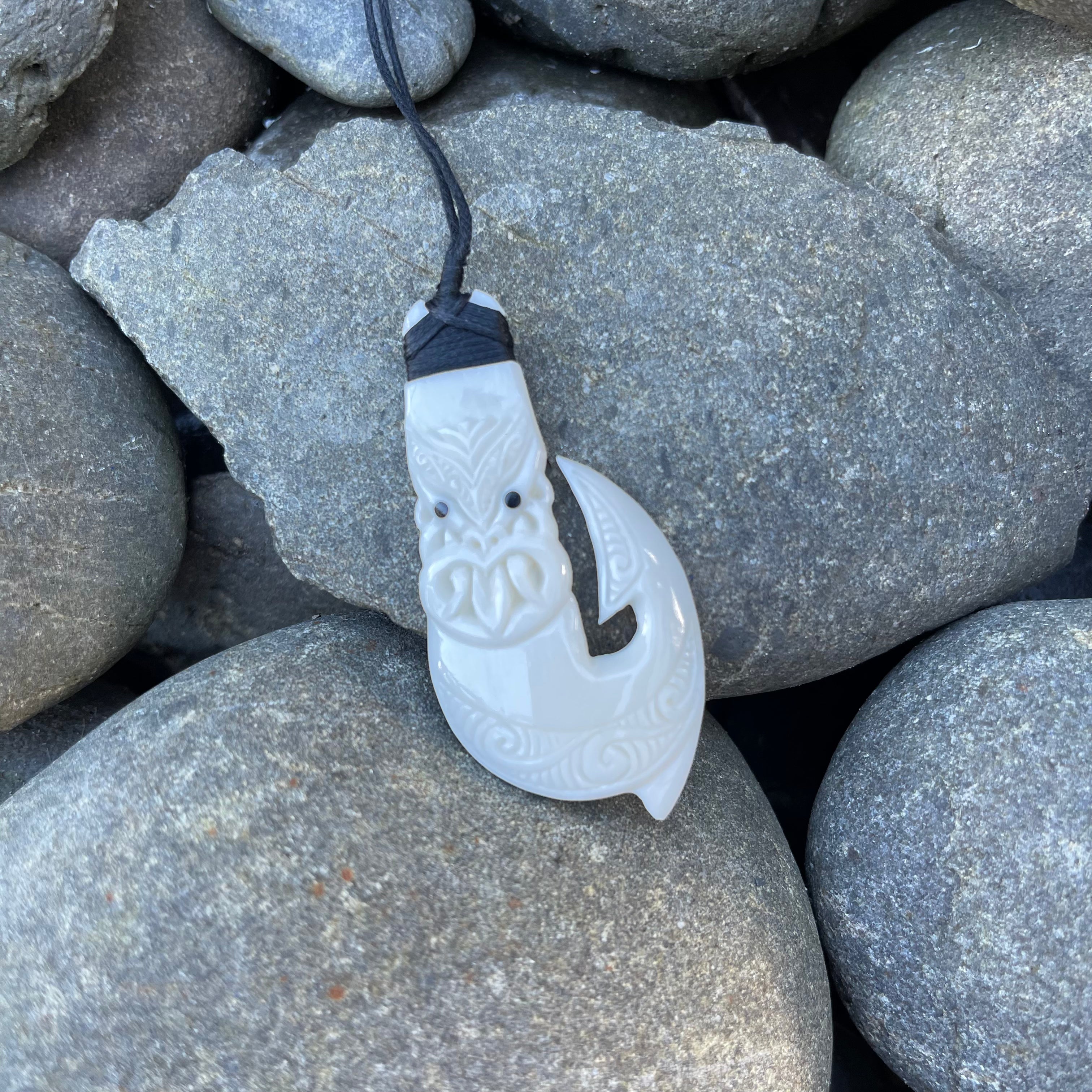 Toki Hei Matau Bone Carving – Tarati Design