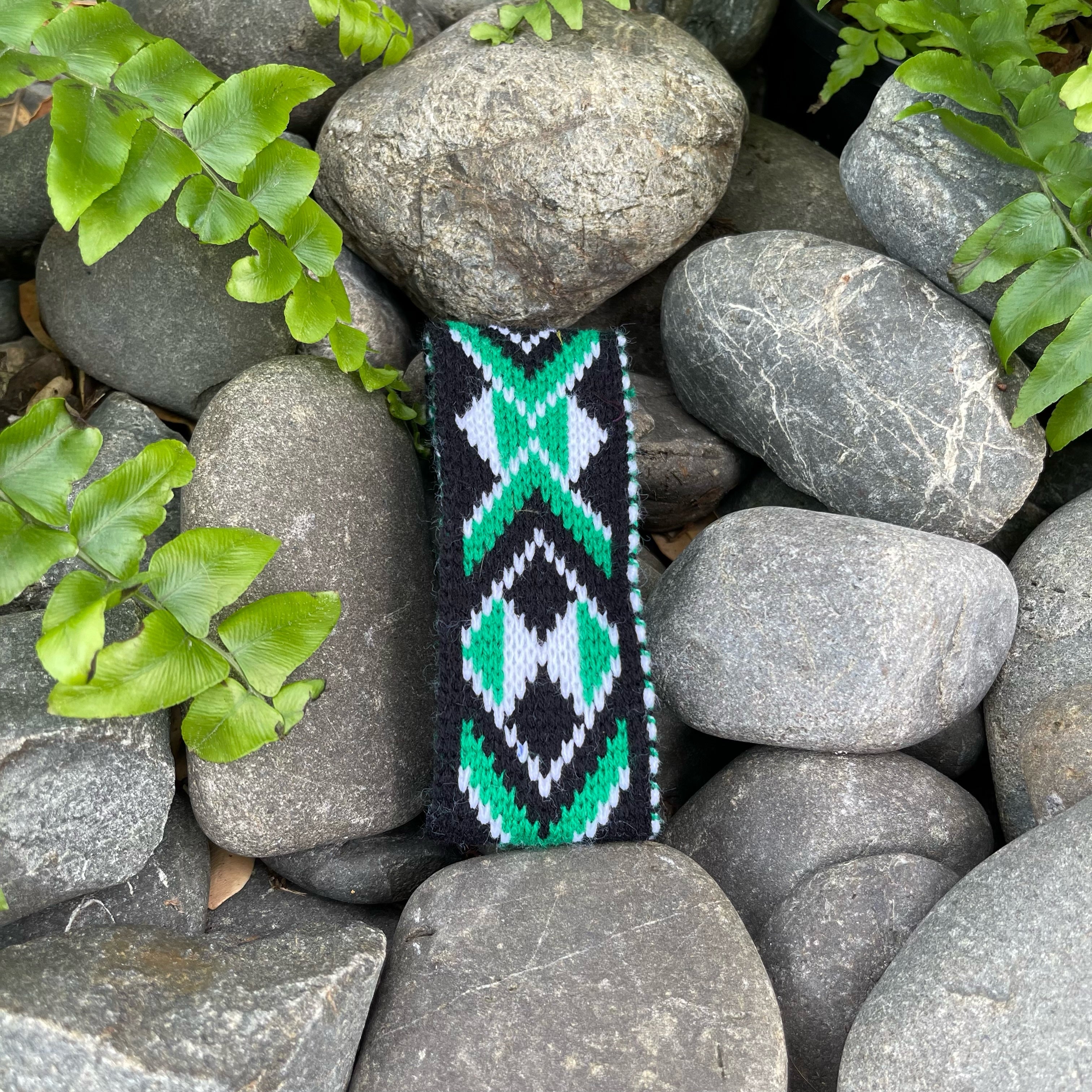 Emerald Green Pātiki – Tarati Design